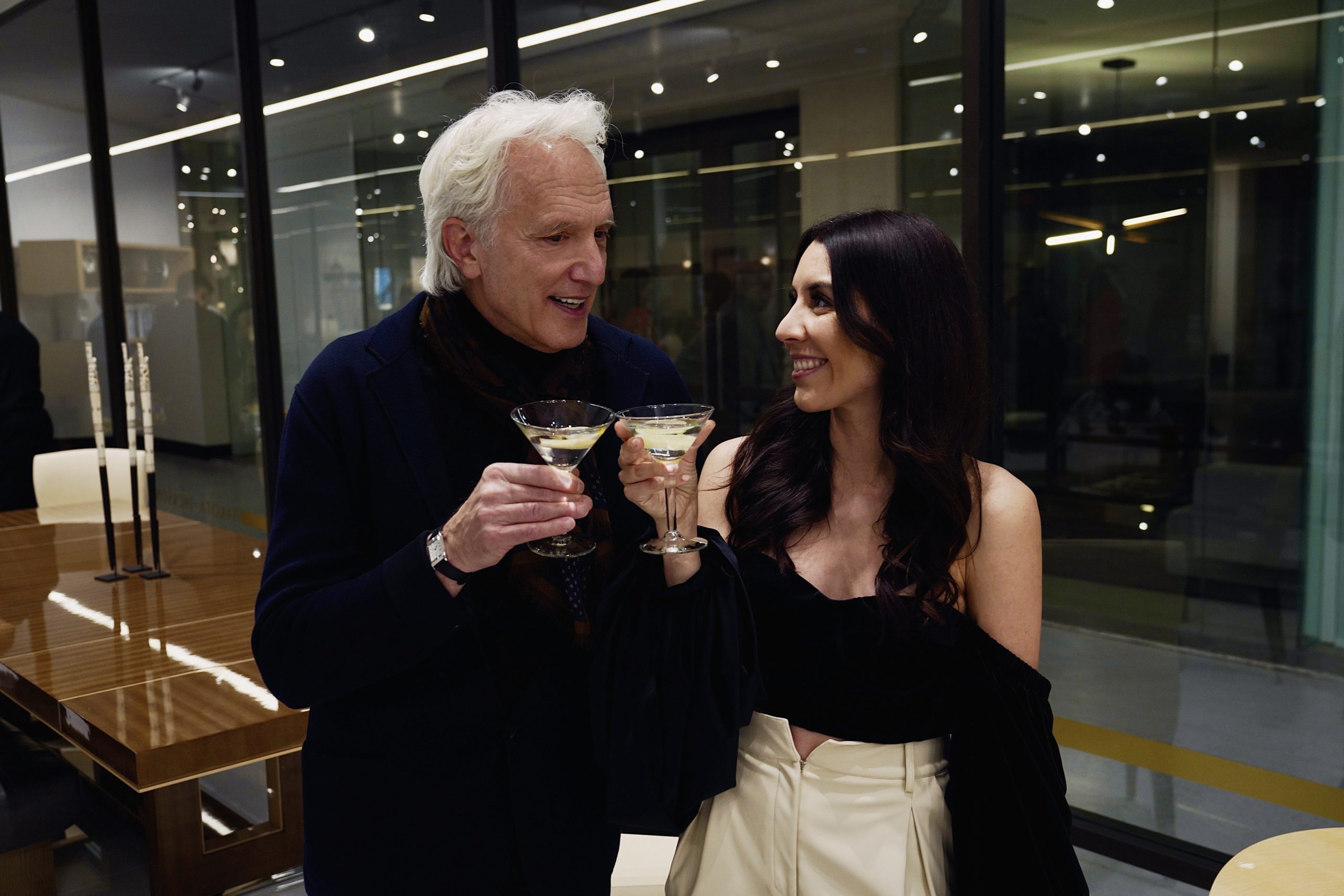 Inside Dakota Jackson's Modern Luxury Collection - The LA Girl