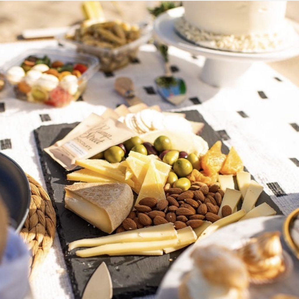 The 6 Best Luxury Picnic Companies in Los Angeles - The LA Girl