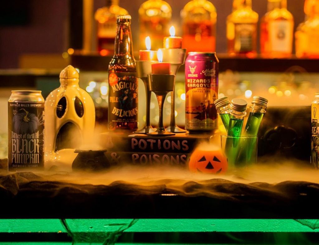 The Ultimate Guide to Bars With Spooky Cocktails in LA - The LA Girl