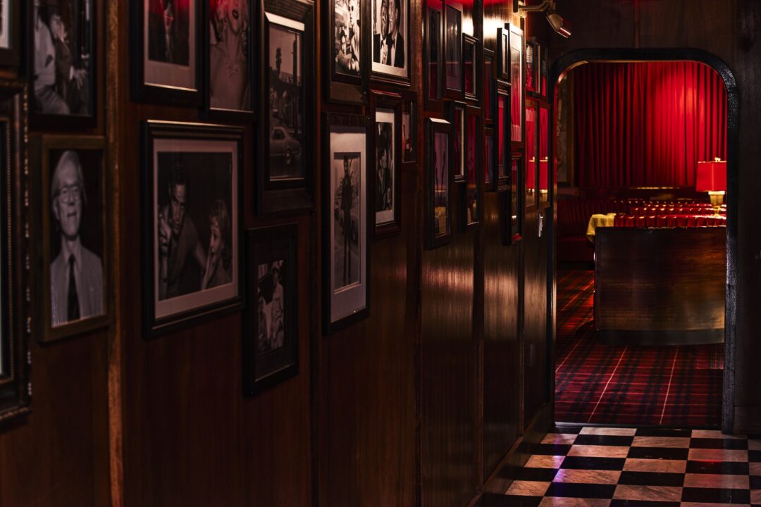 Hollywood’s New Hotspot: Drake’s – Fergy's Travel