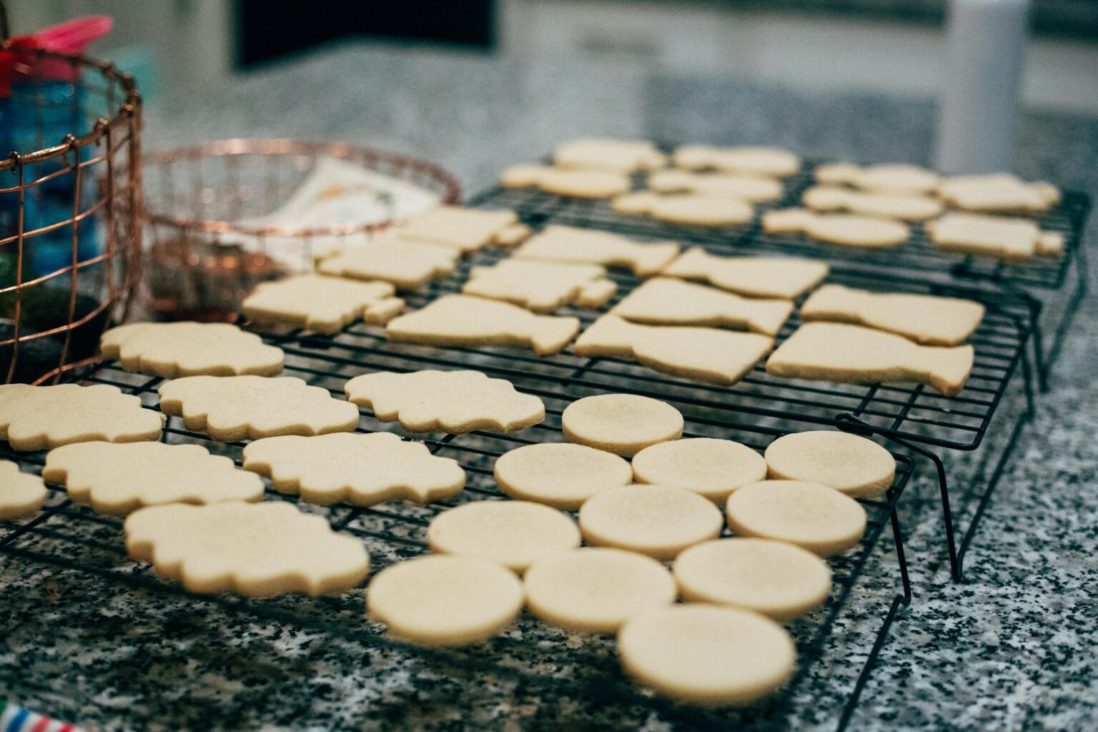 The Ultimate Guide to Baking The Best Holiday Sugar Cookies - The LA Girl